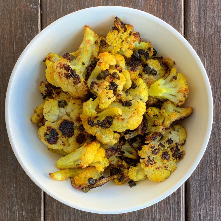 Spicy Roasted Cauliflower - The Slimmer Kitchen