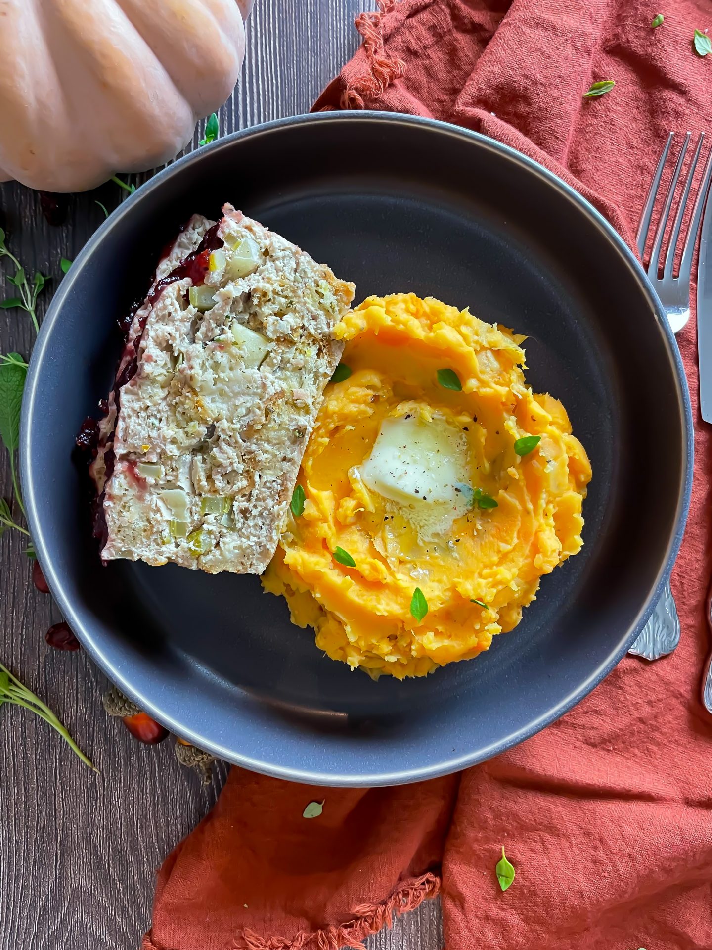 Thanksgiving Meatloaf - The Slimmer Kitchen